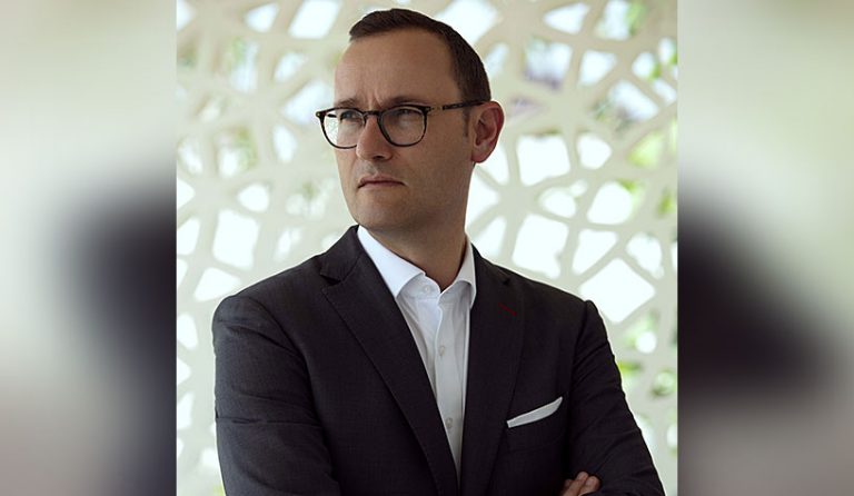 Kerzner Promotes Zuber to CEO as Wale Joins Board - hotelbusiness.com