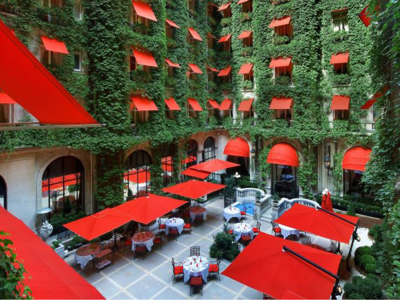 RED-HOT DESIGN - hotelbusiness.com