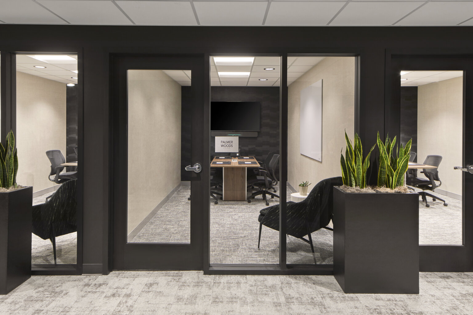 First look: Newly renovated Courtyard Detroit Downtown Hotel ...